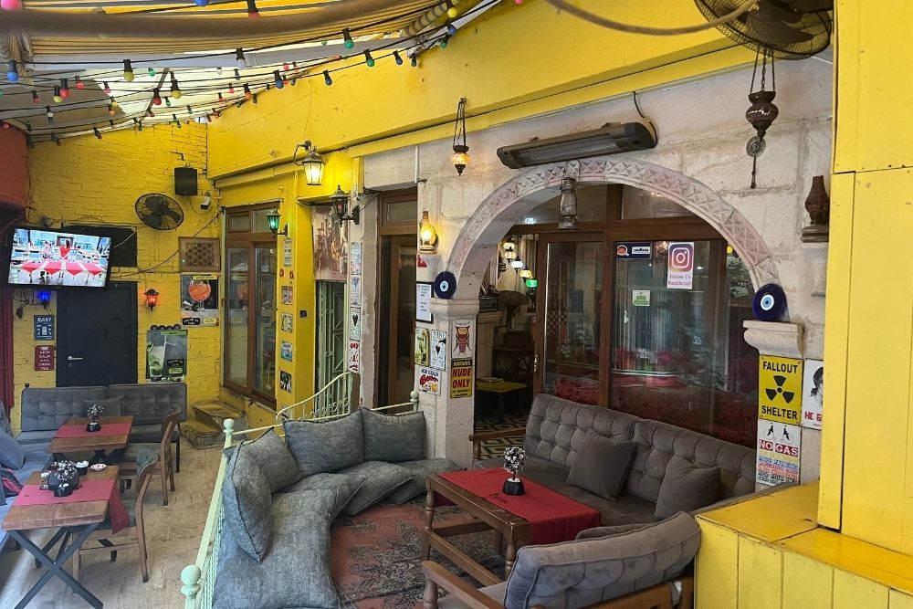 Experience Sultanahmet: Unforgettable Moments at Harab'be Cafe